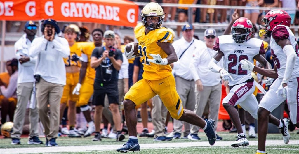 Football Showcase Opens 2023 Season - Prep Redzone