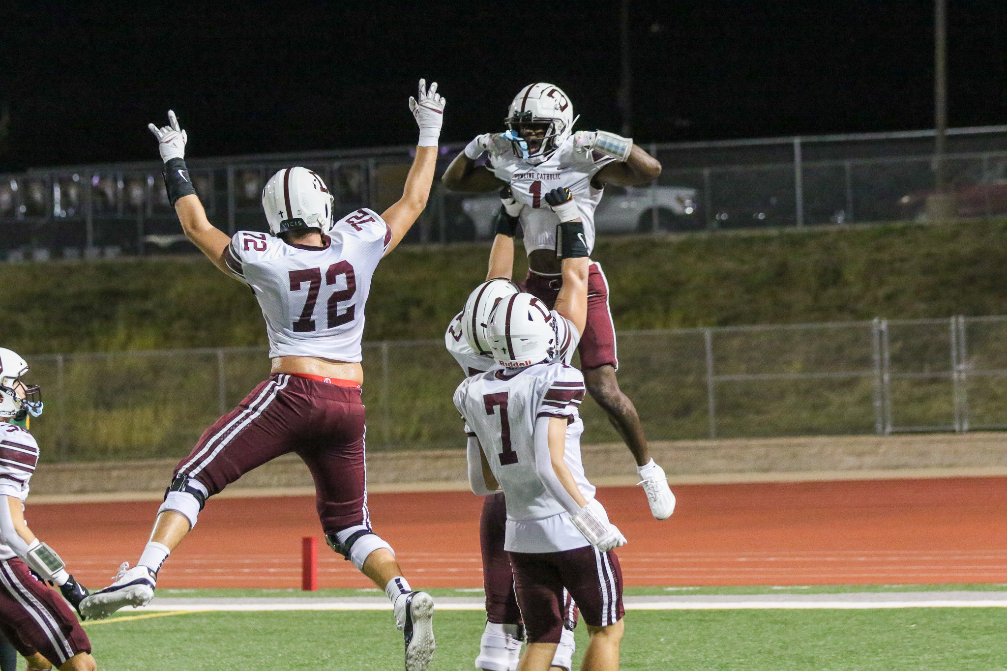 Photo Gallery: Dowling Catholic at CR Kennedy - Prep Redzone