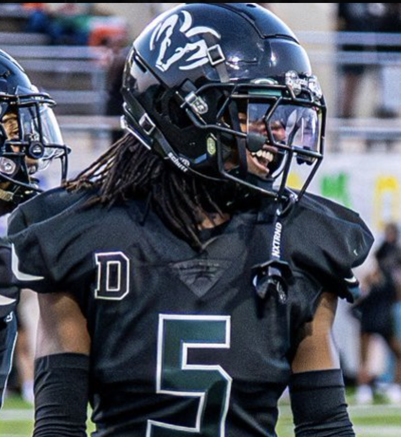 Mehki Jessie, - Prep Redzone
